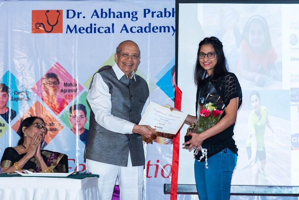 Top 10 NEET Coaching Institutes In Pune - Dr. Abhang Prabhu Medical Academy